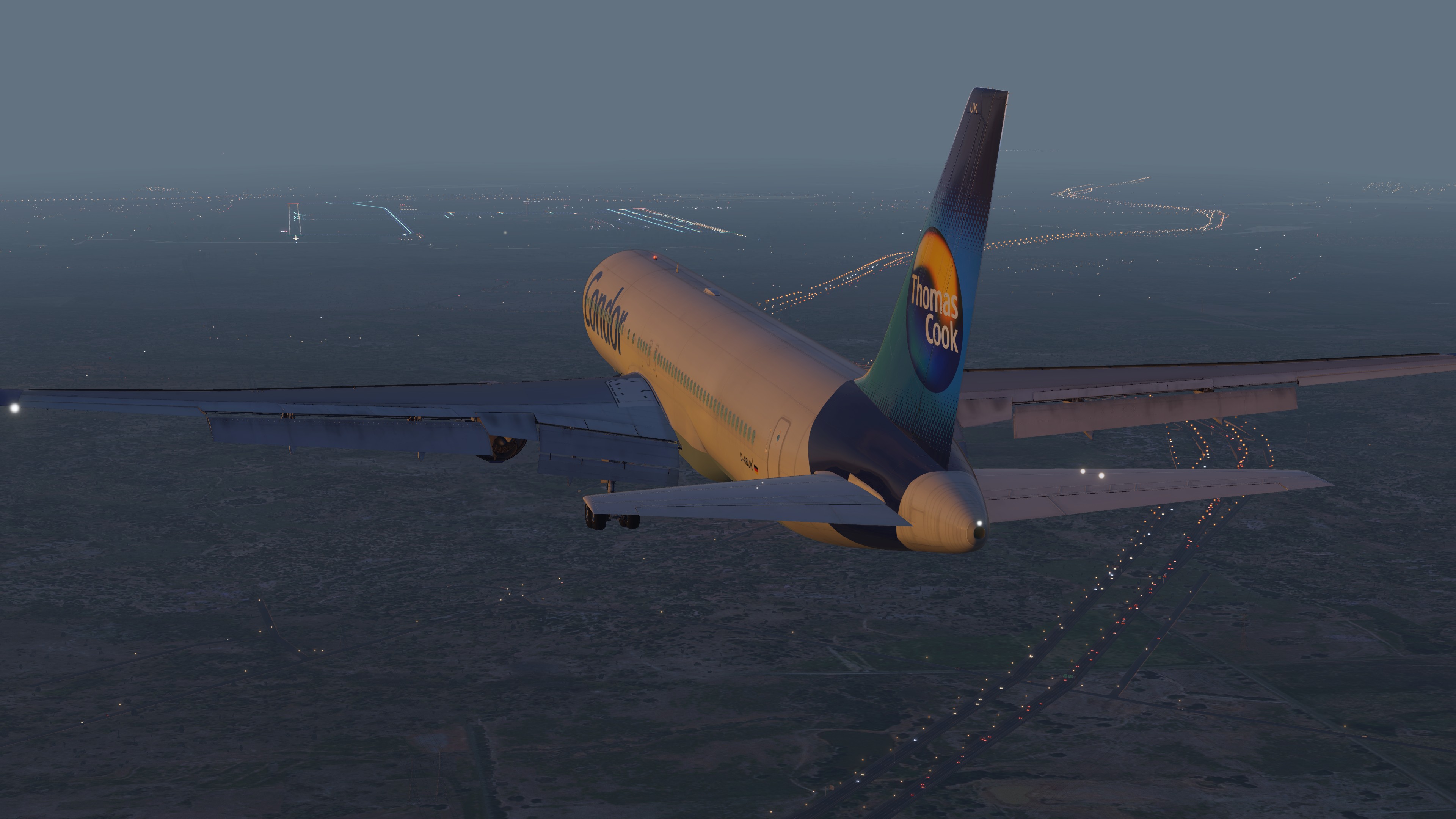 767-300ER_xp11_19 – monokuro