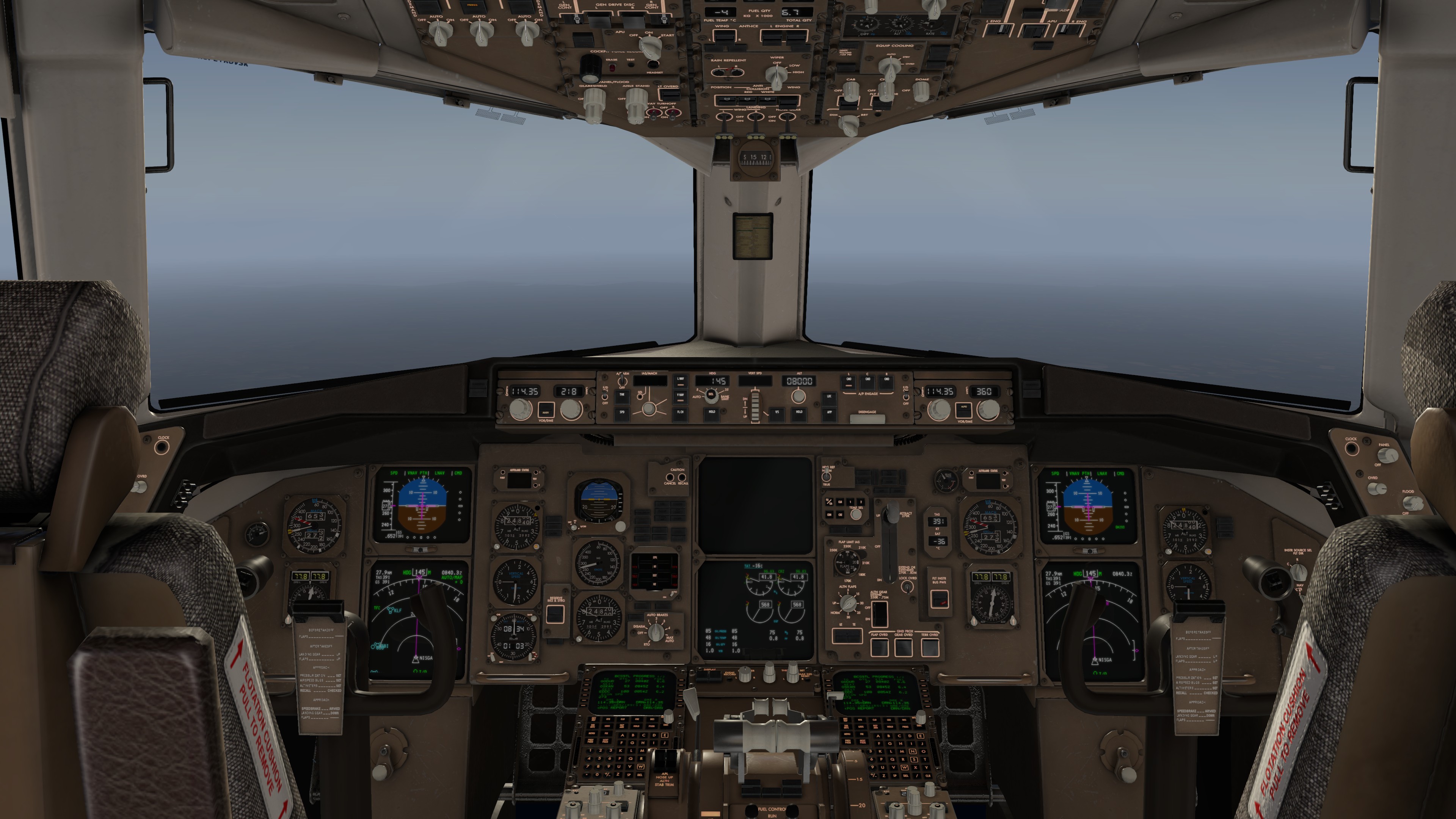 767-F_xp11_8 – monokuro